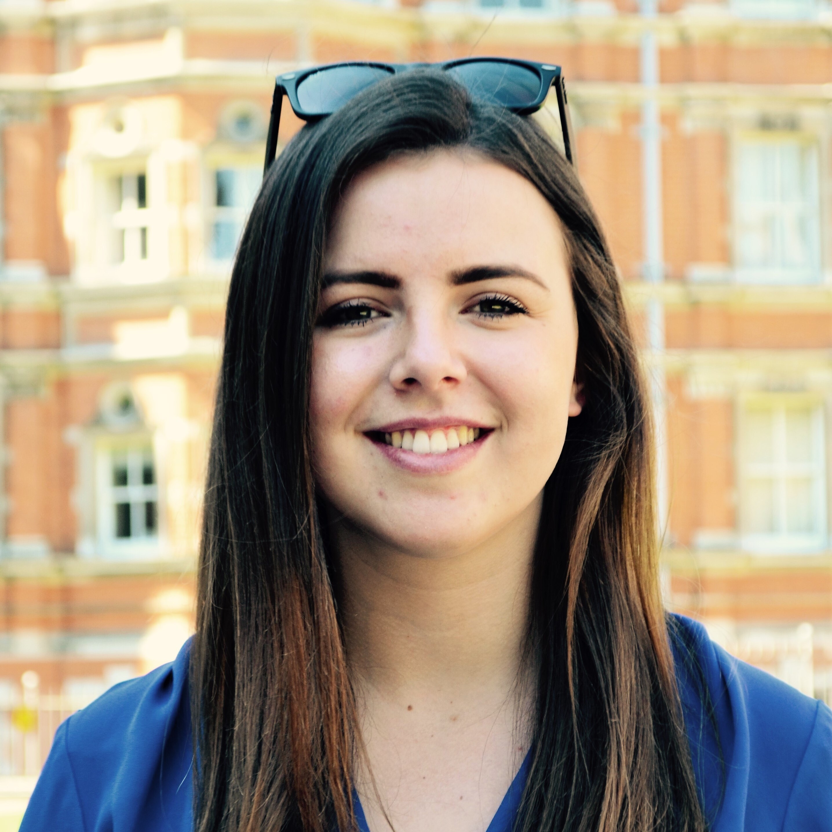 Abbie Cheeseman's Instagram, Twitter & Facebook on IDCrawl